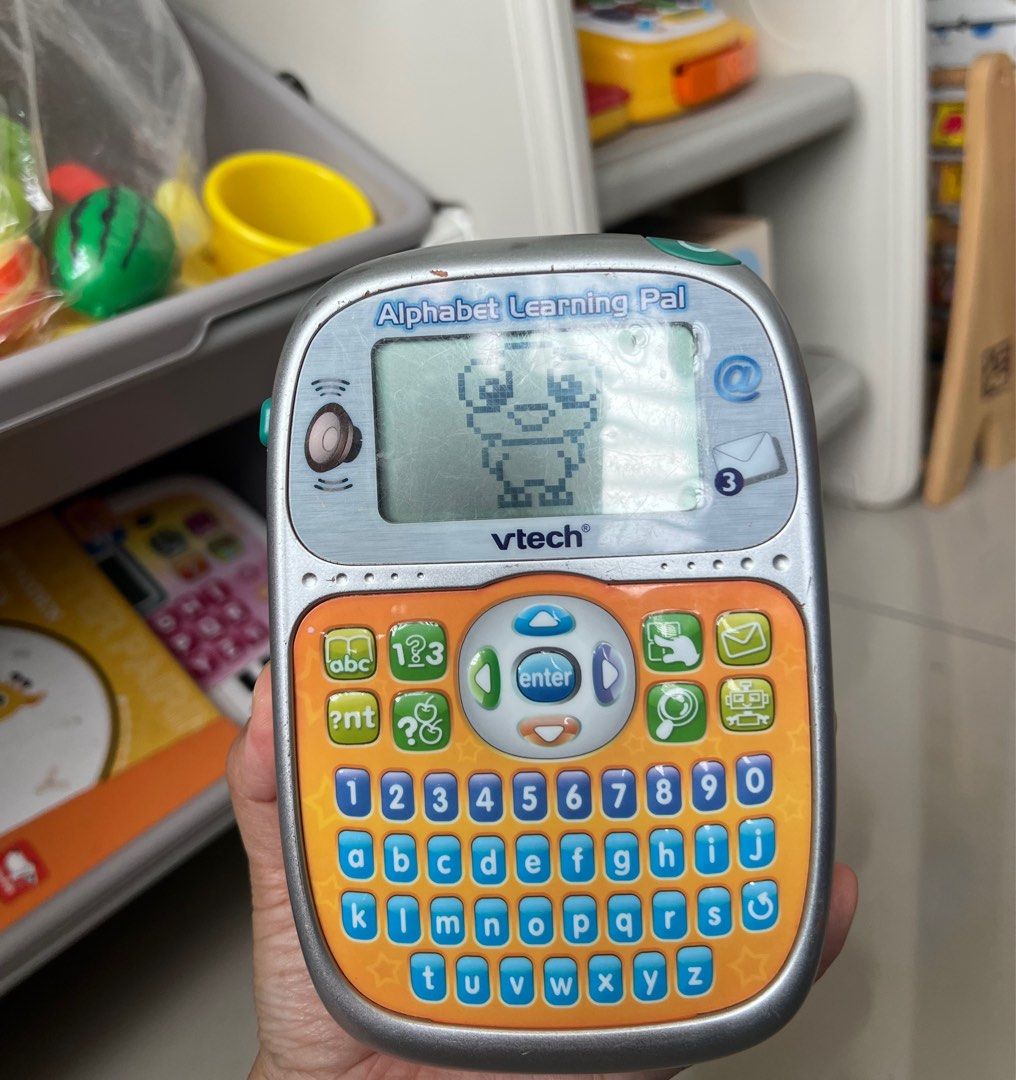Vtech Alphabet learning pal, Hobbies & Toys, Toys & Games on Carousell
