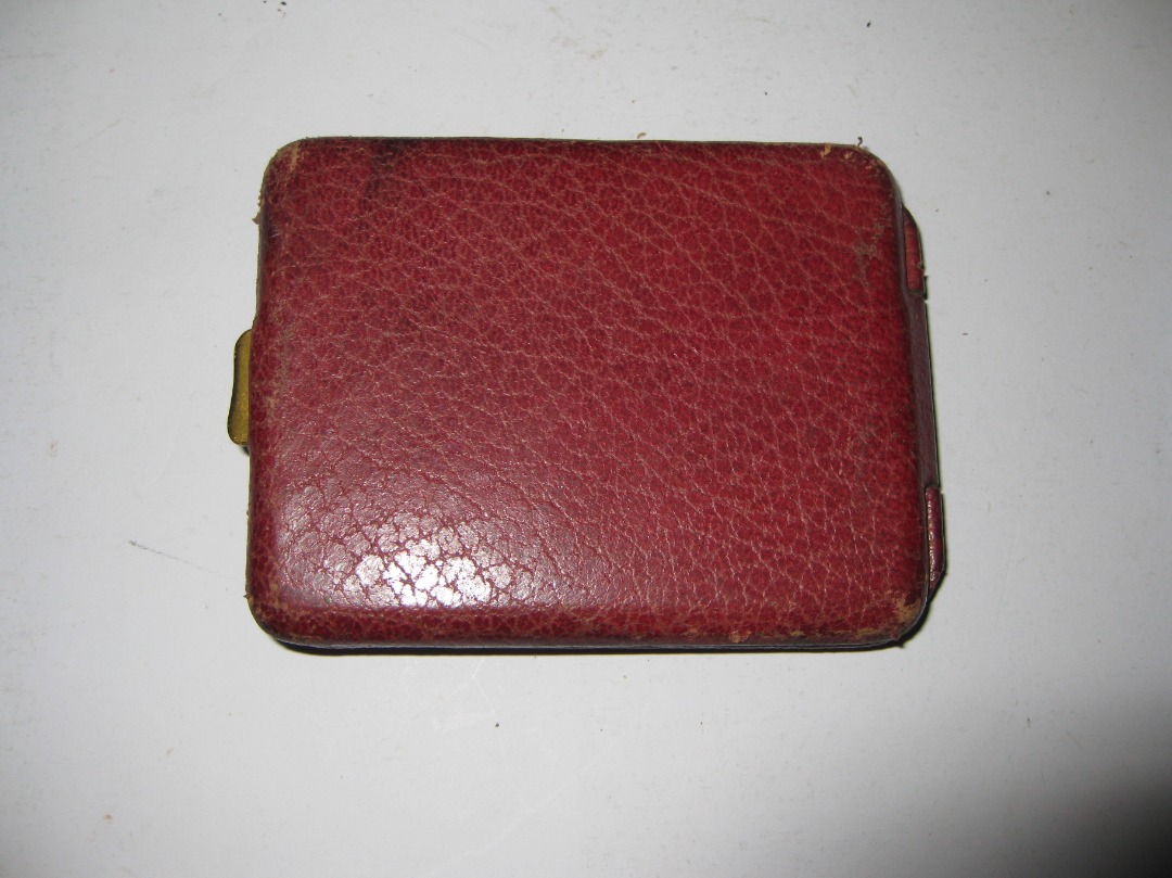 1930's Leather ID Card Holder Bi Fold, Hobbies & Toys, Memorabilia & Collectibles, Vintage ...