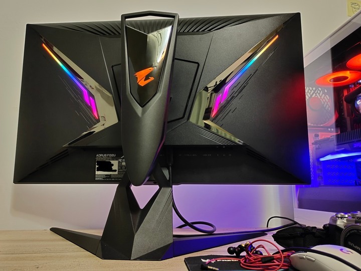Aorus FI32U 4k144hz KVM Gaming Monitor, Computers & Tech, Parts ...