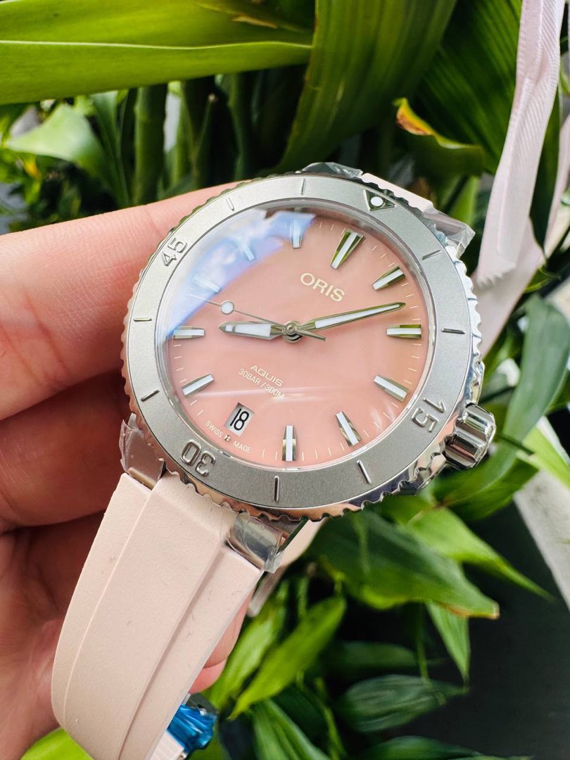 Brand New 2025 Oris Aquis Date Diver Mother of Pearl Pink Dial 36.5mm ...