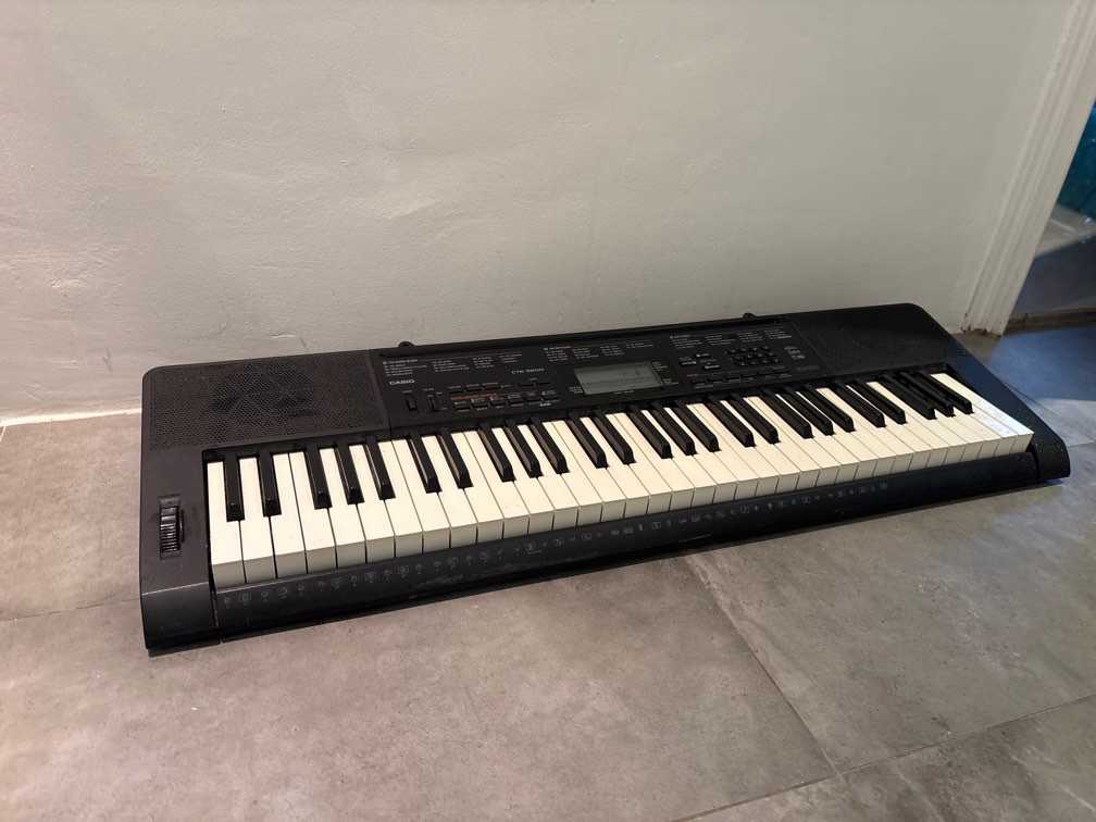 Casio CTK3200 electric keyboard/piano, Hobbies & Toys, Music & Media ...