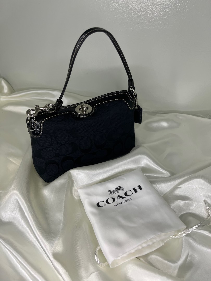 Coach Mini turnlock triple black, Luxury, Bags & Wallets on Carousell