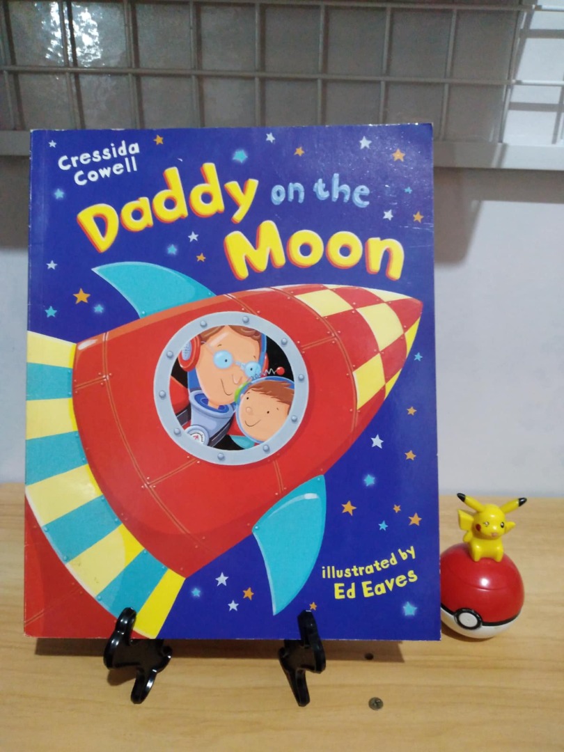 CRESSIDA COWELL DADDY ON THE MOON, Hobbies & Toys, Books & Magazines ...
