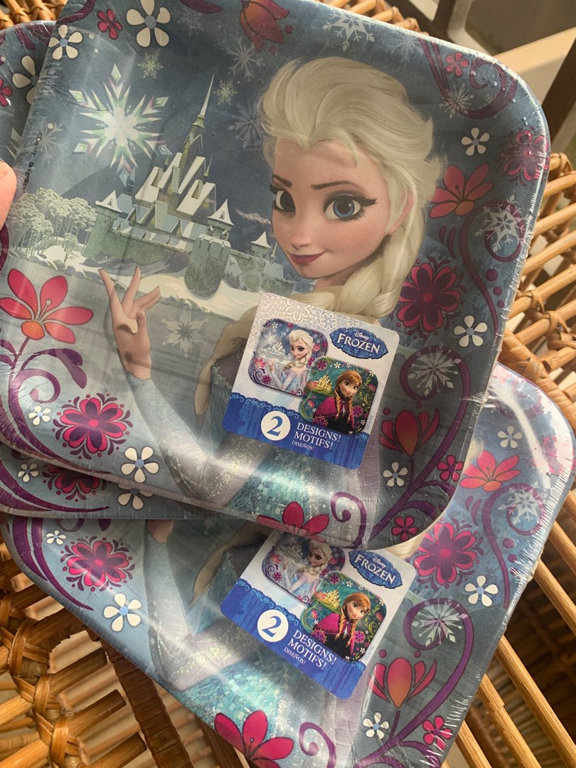 Frozen paper plates and napkins, Hobbies & Toys, Stationary & Craft ...