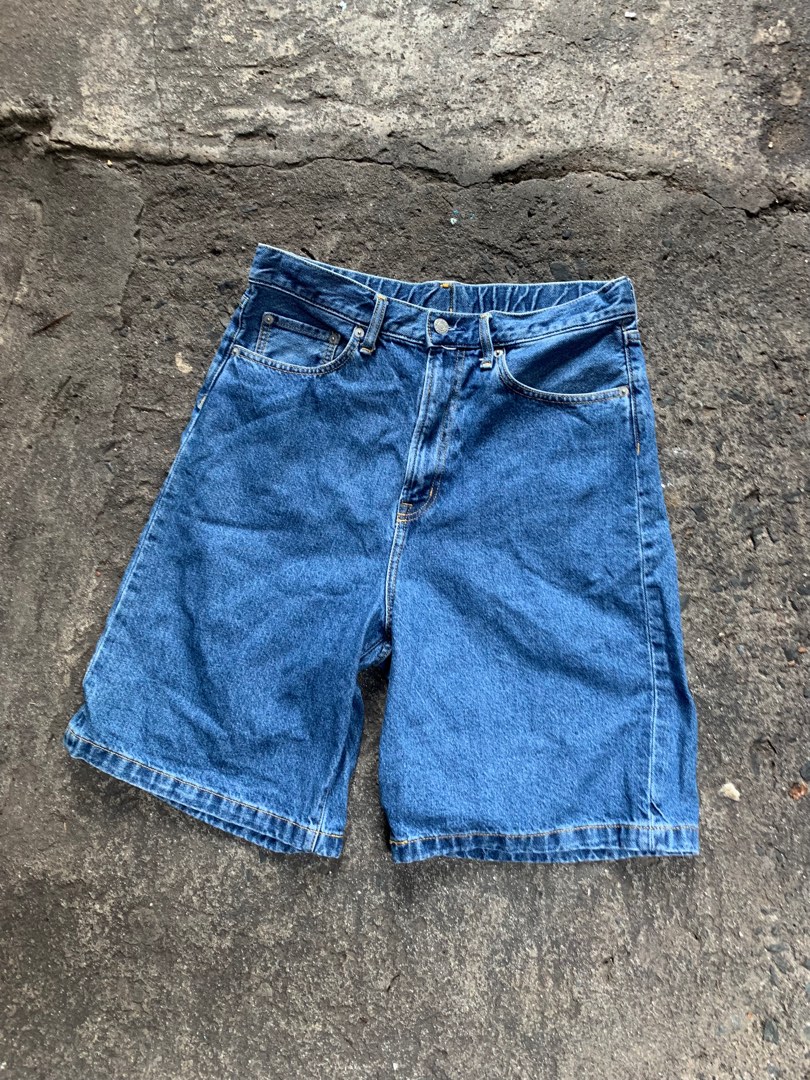 GU Denim Shorts, Men's Fashion, Bottoms, Jeans on Carousell