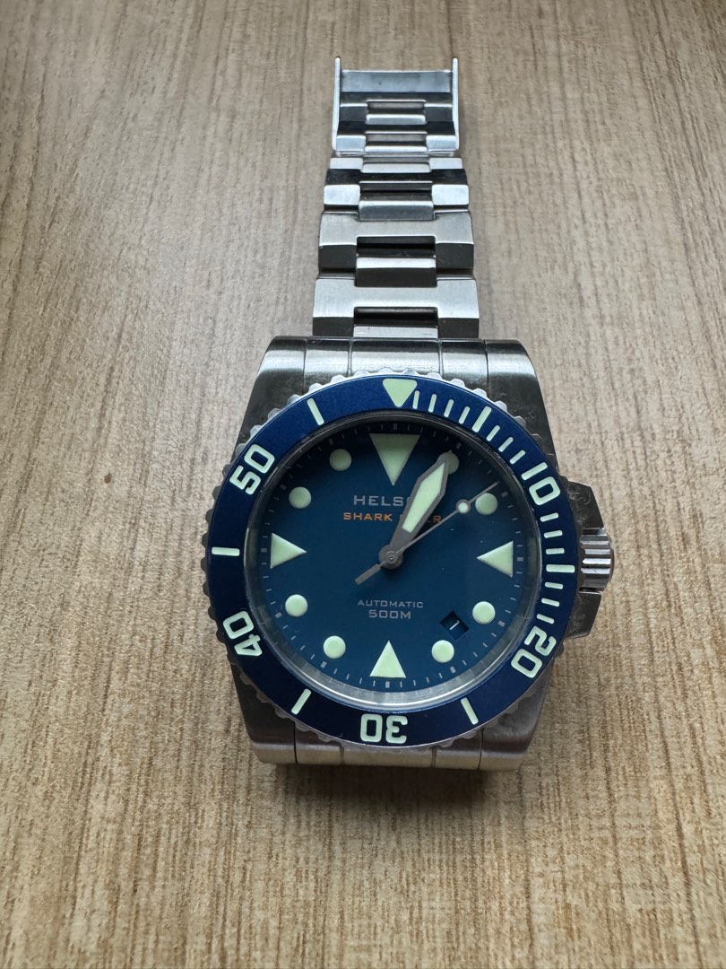 Helson shark diver Watch (Blue dial), Men's Fashion, Watches ...