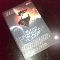 JEJAK KEHIDUPAN DI PLANET LAIN, Buku & Alat Tulis, Buku di Carousell