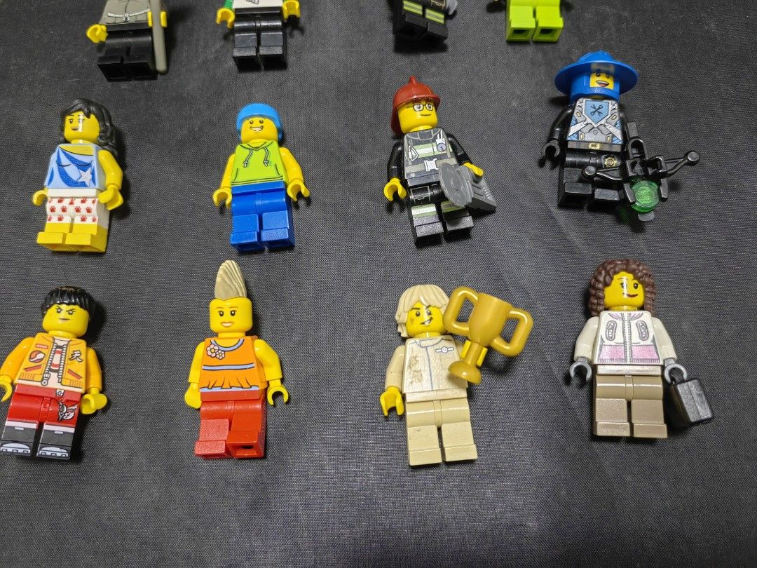 Lego Minifigure Each 12, Hobbies & Toys, Toys & Games on Carousell