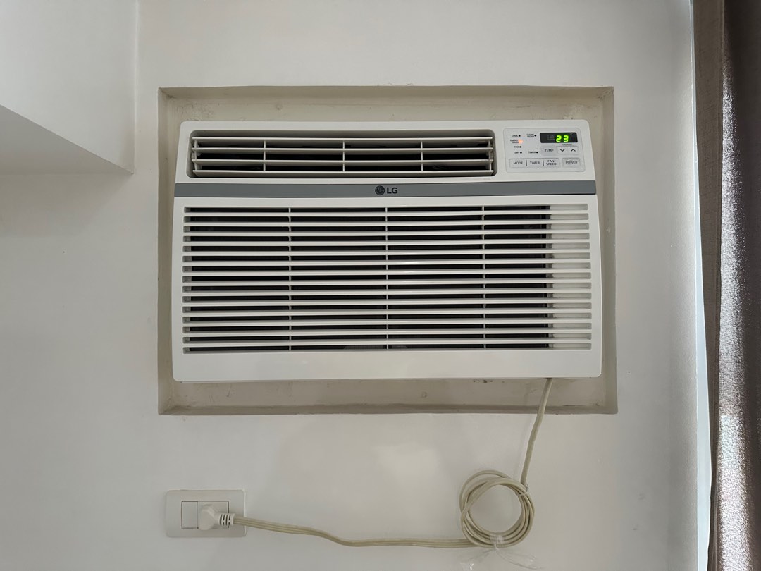LG Aircon 1.5 HP non-inverter, TV & Home Appliances, Air Conditioning ...