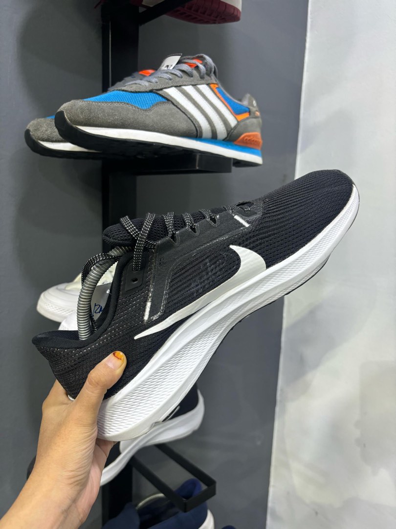 Nike 9uk, Men's Fashion, Footwear, Sneakers on Carousell