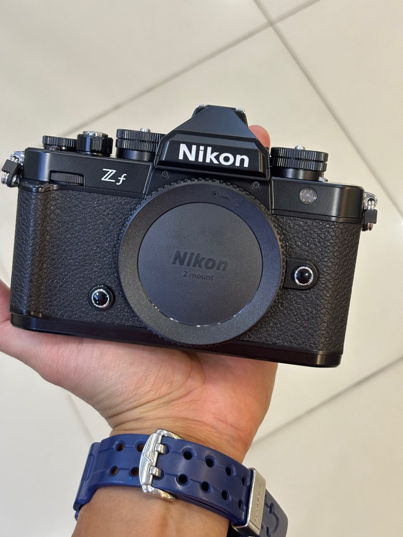 NIKON ZF BODY SHUTTER COUNT 1k, Photography, Cameras on Carousell