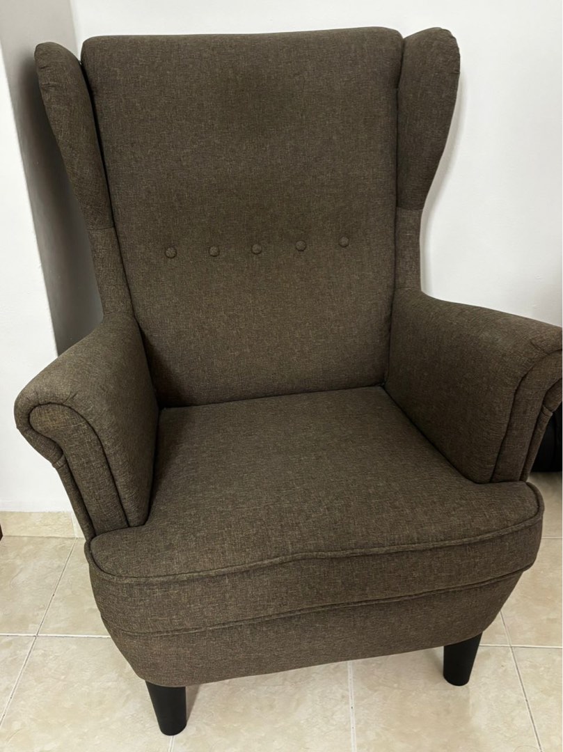 SSF Reading Chair, Furniture & Home Living, Furniture, Chairs on Carousell