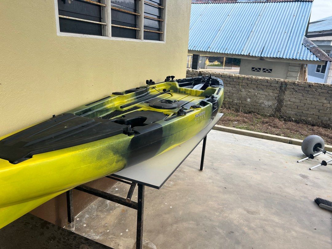 Sunshine GT hybrid Kayak, Sports Equipment, Fishing on Carousell