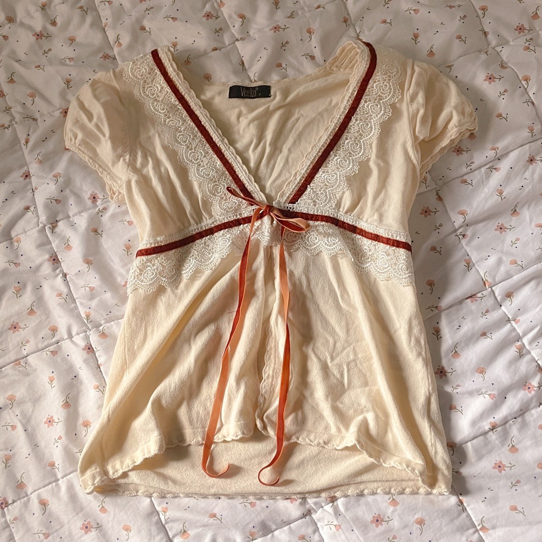 veeko shoujo cream ribbon front cover-up bolero top, Women's Fashion ...