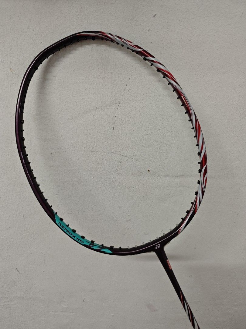 Yonex Astrox 100ZZ Kurenai, Sports Equipment, Sports & Games, Racket ...