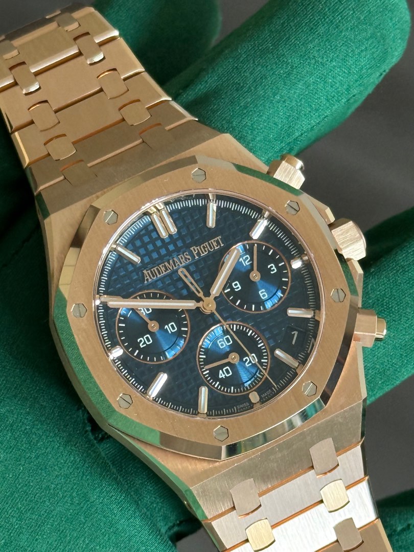 AP Royal Oak 26240OR Pink Gold Non-converted, Luxury, Watches on Carousell