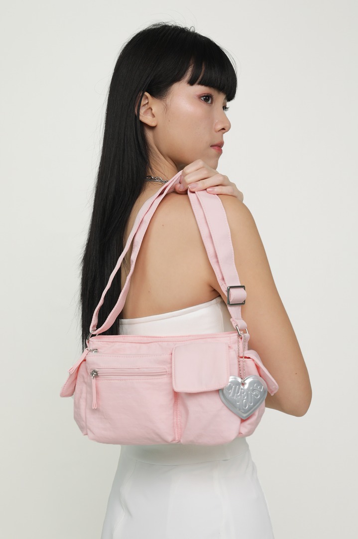 BNWT TTR Mini Freddy Cargo Shoulder Bag in Bubblegum | TheTinselRack ...
