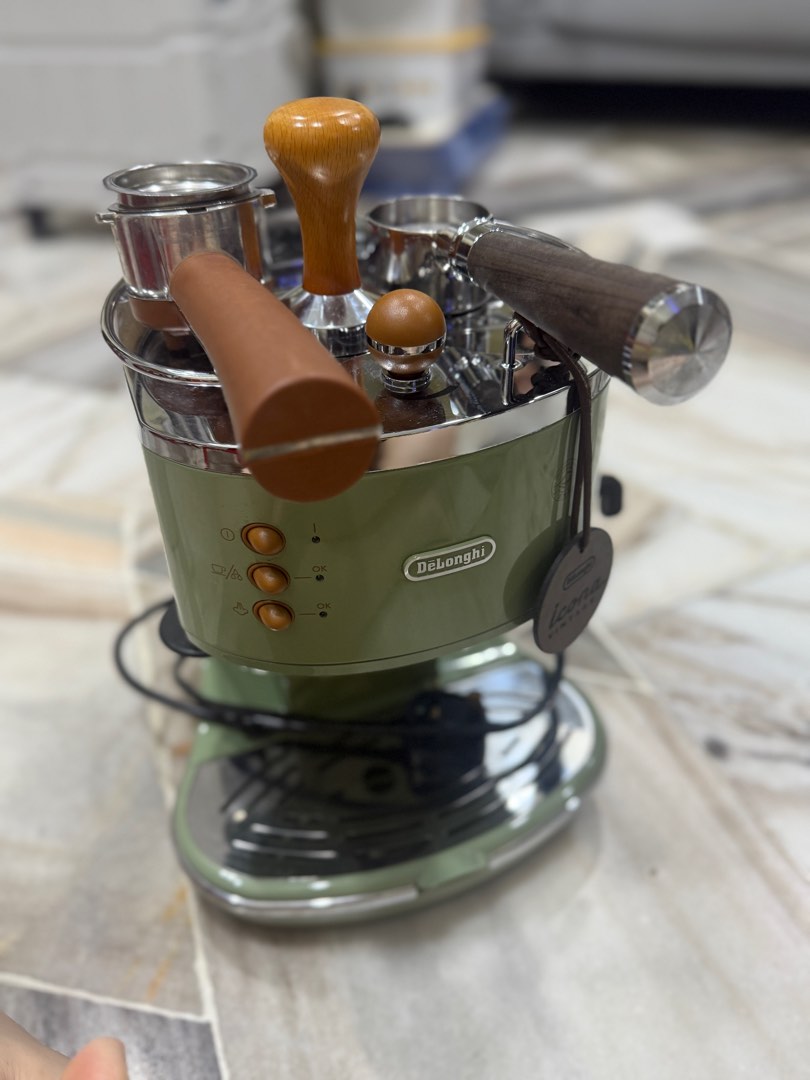 Delonghi vintage espresso coffee machine, TV & Home Appliances, Kitchen ...