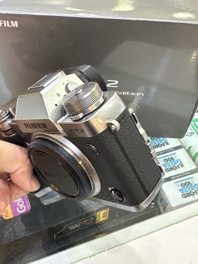 Fujifilm XT2 Body, Photography, Cameras on Carousell