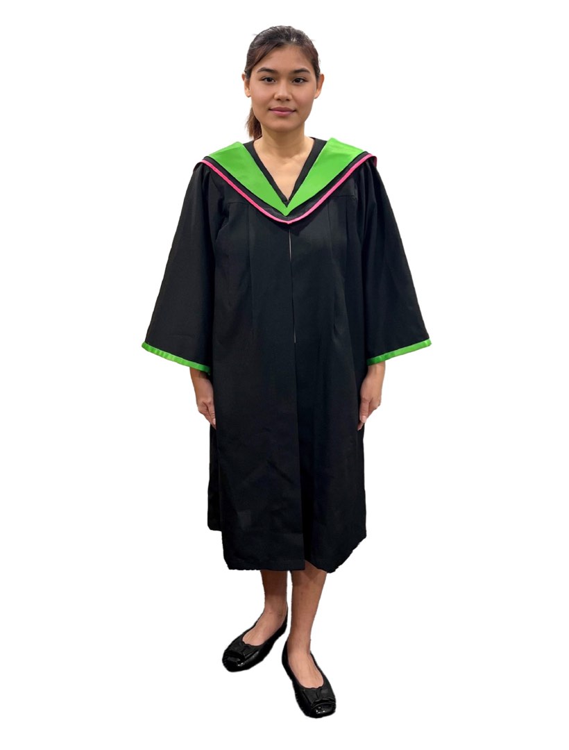 Graduation Gown for Republic Poly, Everything Else on Carousell