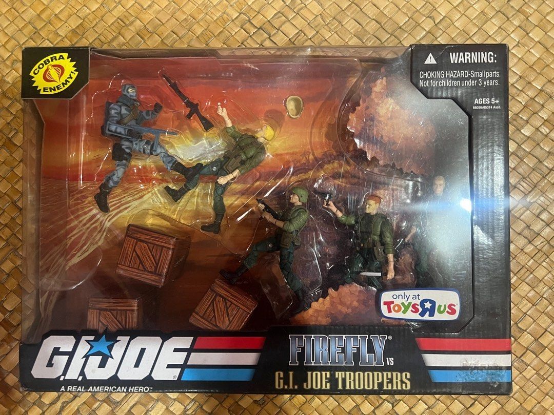 Hasbro G.I. Joe Exclusive Firefly vs the Joes 4 green shirts army build ...