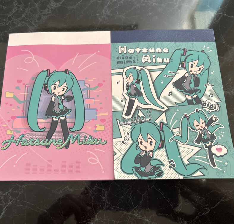 Hatsune Miku Small Notepad, Hobbies & Toys, Memorabilia & Collectibles ...