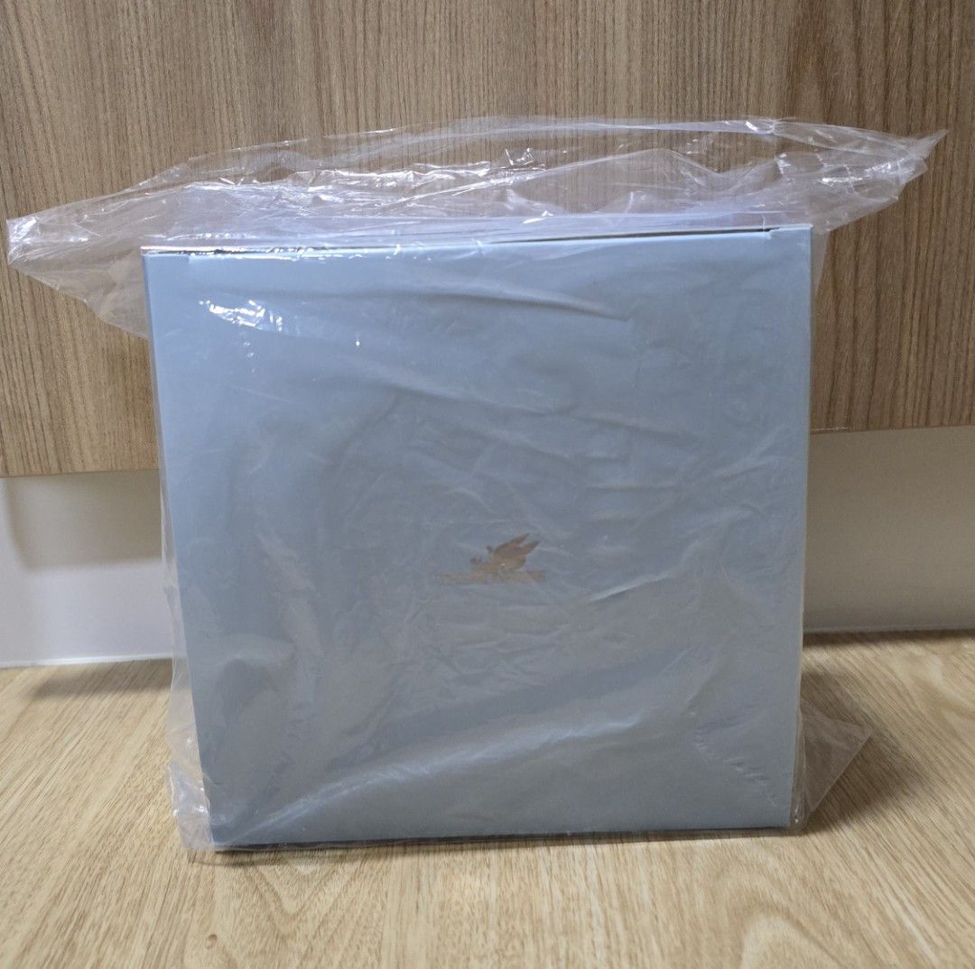 Labubu The Monsters Big into Energy Series - Wireless Charger, Mobile ...