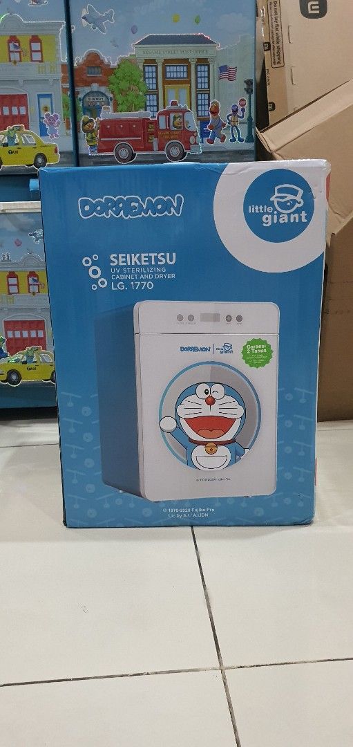 Little Giant Doraemon Seiketsu UV Sterilizing & Storage, Bayi & Anak ...