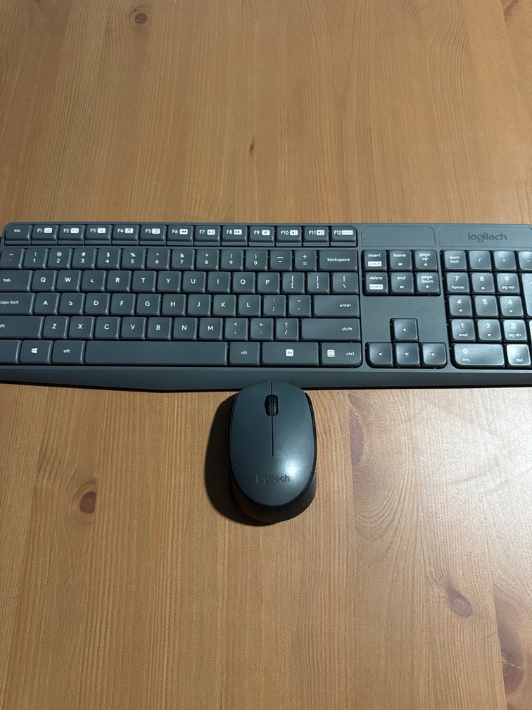 Logitech K235 Keyboard And M170 Mouse Set Computers And Tech Parts And Accessories Computer