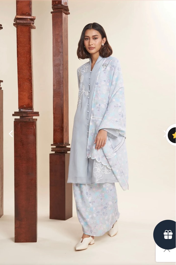 Mimpikita Raya 2025 Maya Size S Powder Blue, Women's Fashion, Muslimah Fashion, Baju Kurung ...