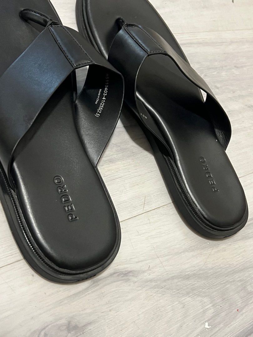 Pedro saddles, Women's Fashion, Footwear, Sandals on Carousell
