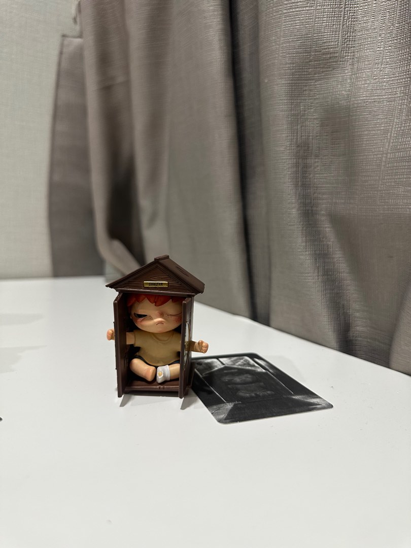 POPMART HIRONO SHELTER - Mantel Clock, Toys & Collectibles, Mainan di ...