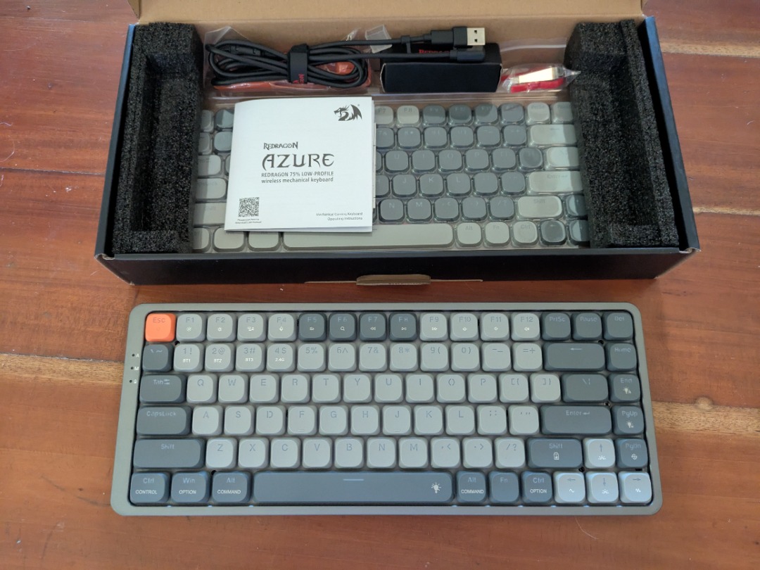 Redragon Azure Keyboard 75% profile mechanical wireless, Computers ...