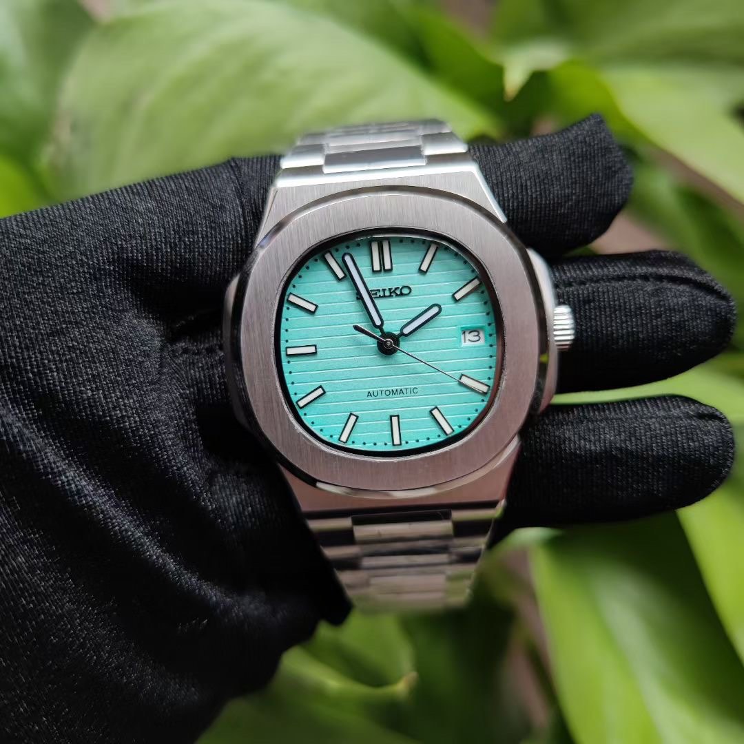 Seiko mod Tiffany Nautilus 5711, Men's Fashion, Watches & Accessories ...