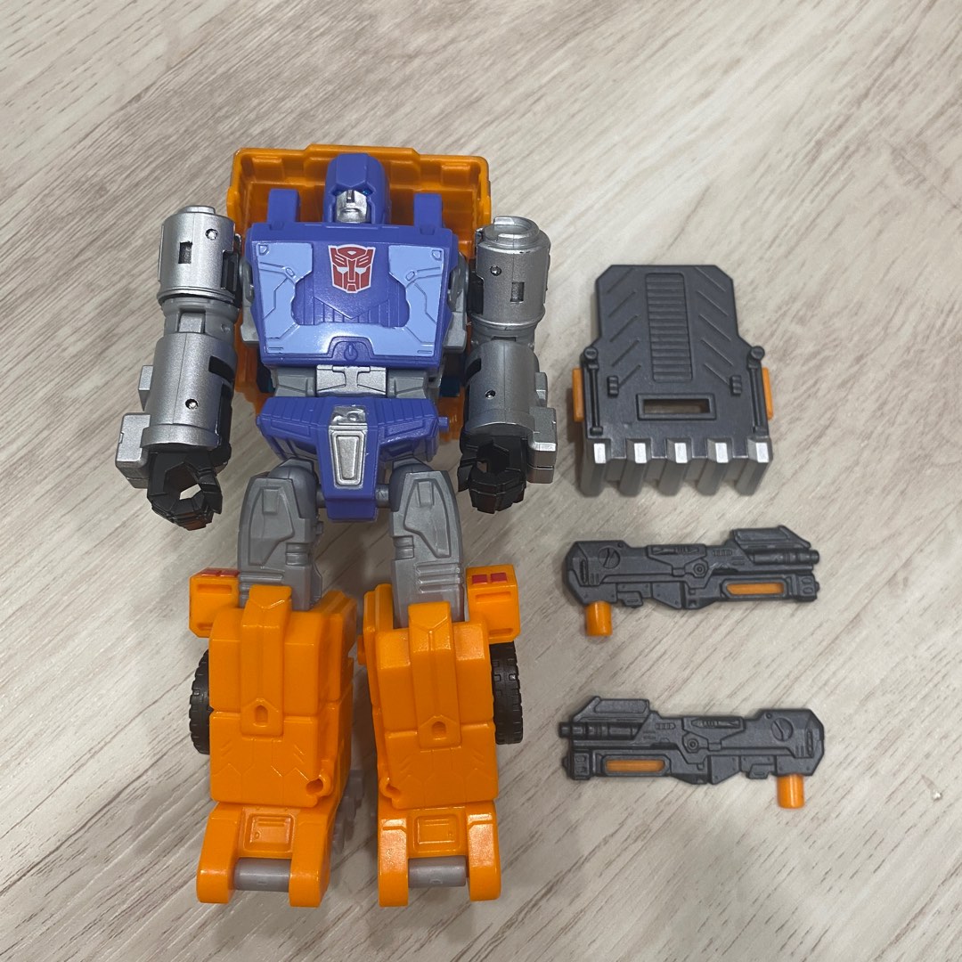 Transformers Kingdom Huffer Deluxe G1 Minibot Legacy Earthrise complete ...