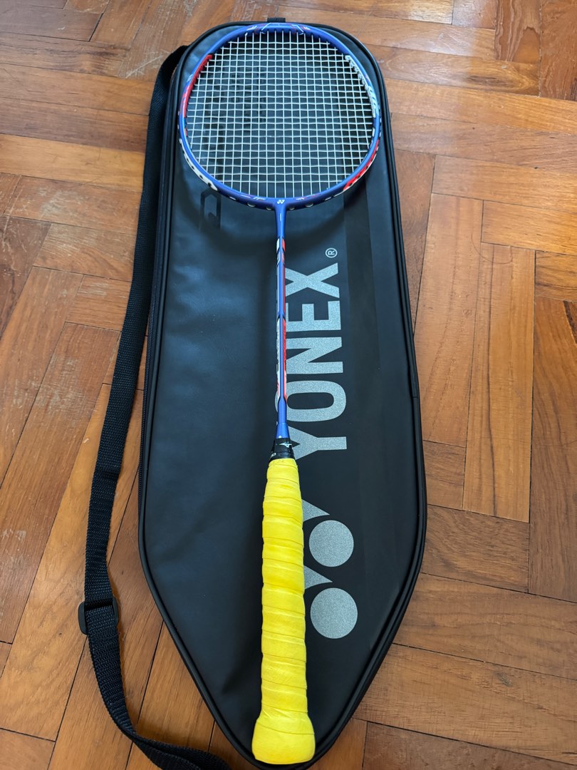 Yonex Duora 10 LCW (made in jp), Sports Equipment, Sports & Games, Racket & Ball Sports on Carousell