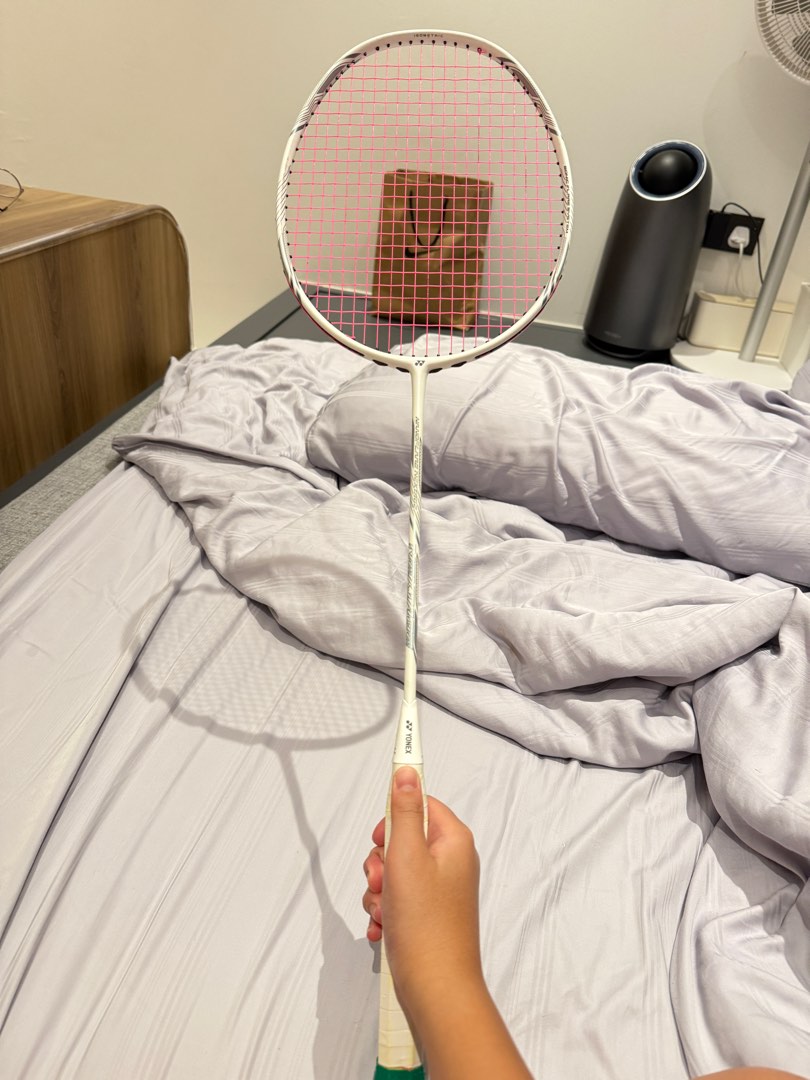 yonex nanoflare nextage (white), Sports Equipment, Sports & Games ...