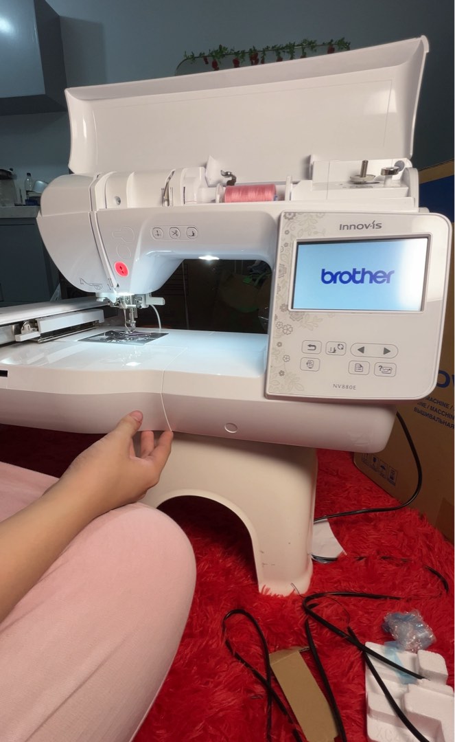 Embroidery machine brother NV880e, Hobbies & Toys, Stationary & Craft ...