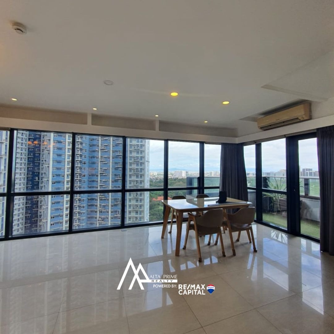 For Sale: Rare Unit in Arya Residences Tower 1, Property, For Sale ...
