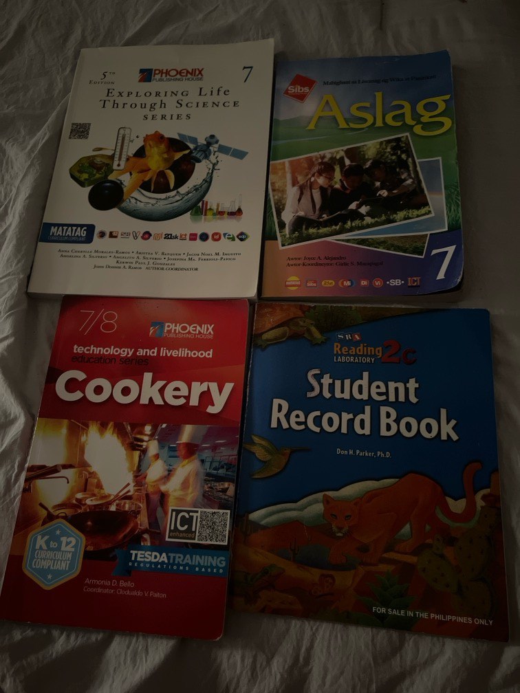 Grade 7 book, Hobbies & Toys, Books & Magazines, Textbooks on Carousell