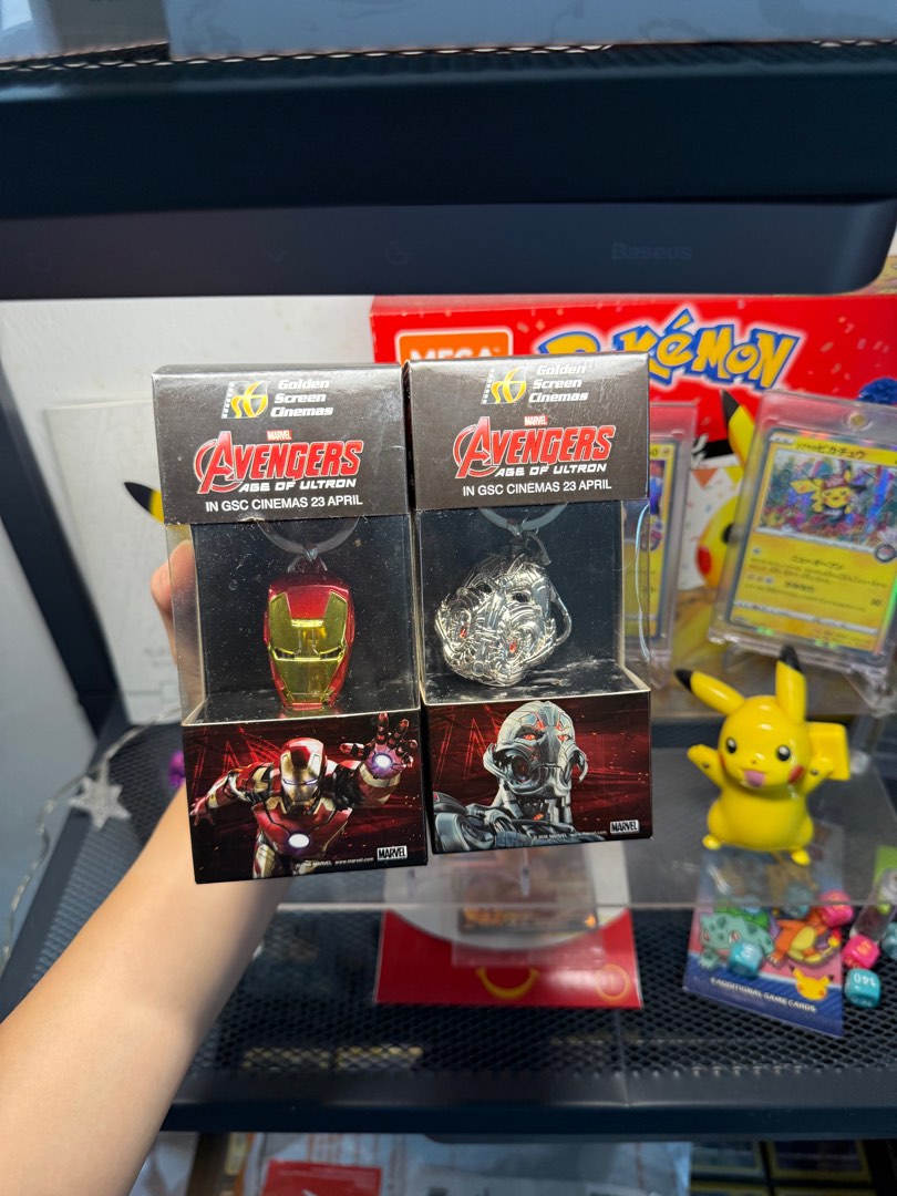 GSC Official Merchandise Marvel Avengers: Age of Ultron Keychain ...
