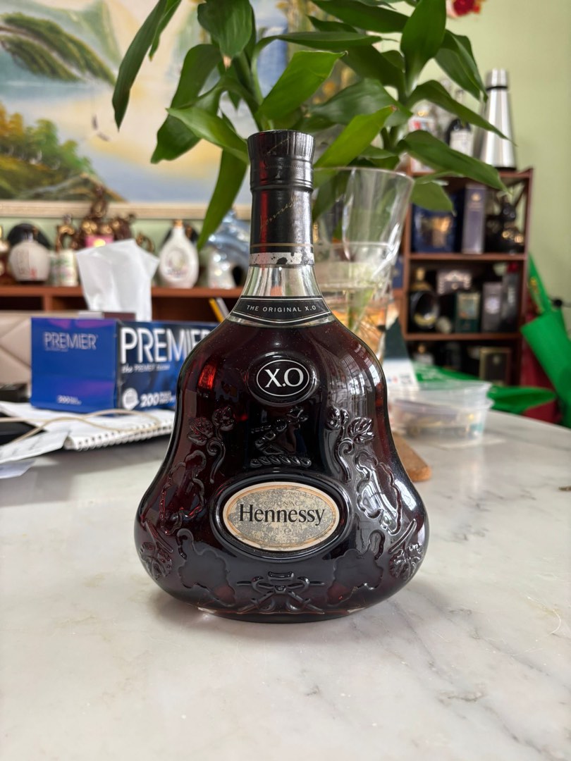 Hennessy XO 700 ml, Food & Drinks, Alcoholic Beverages on Carousell