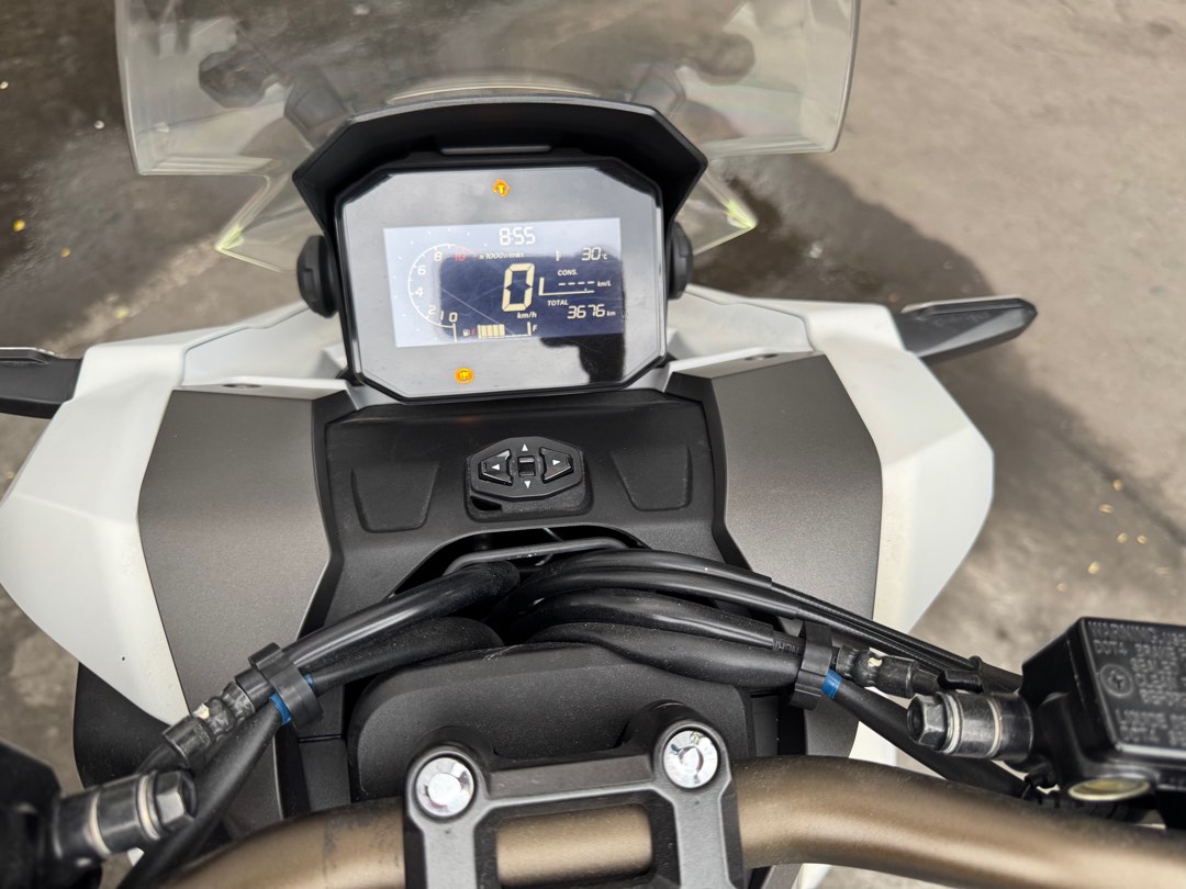 honda adv 160 white, Motorbikes, Motorbikes for Sale on Carousell