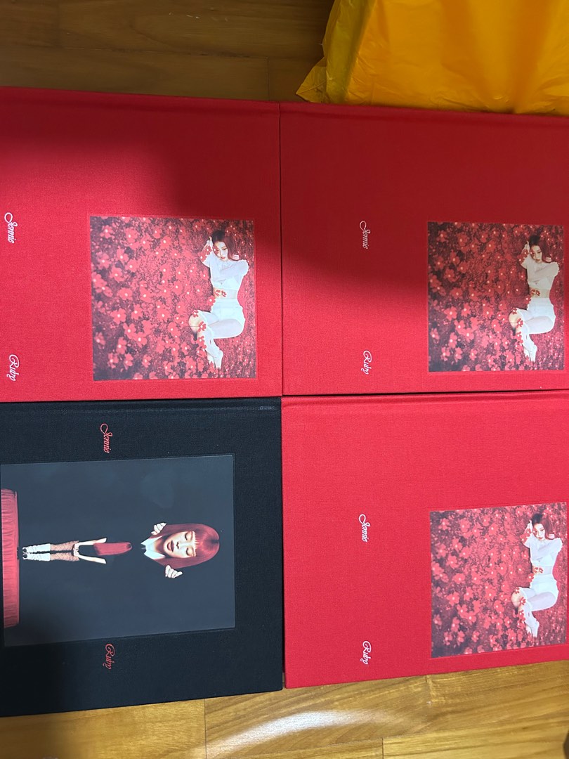 jennie ruby album inclusions, Hobbies & Toys, Memorabilia ...