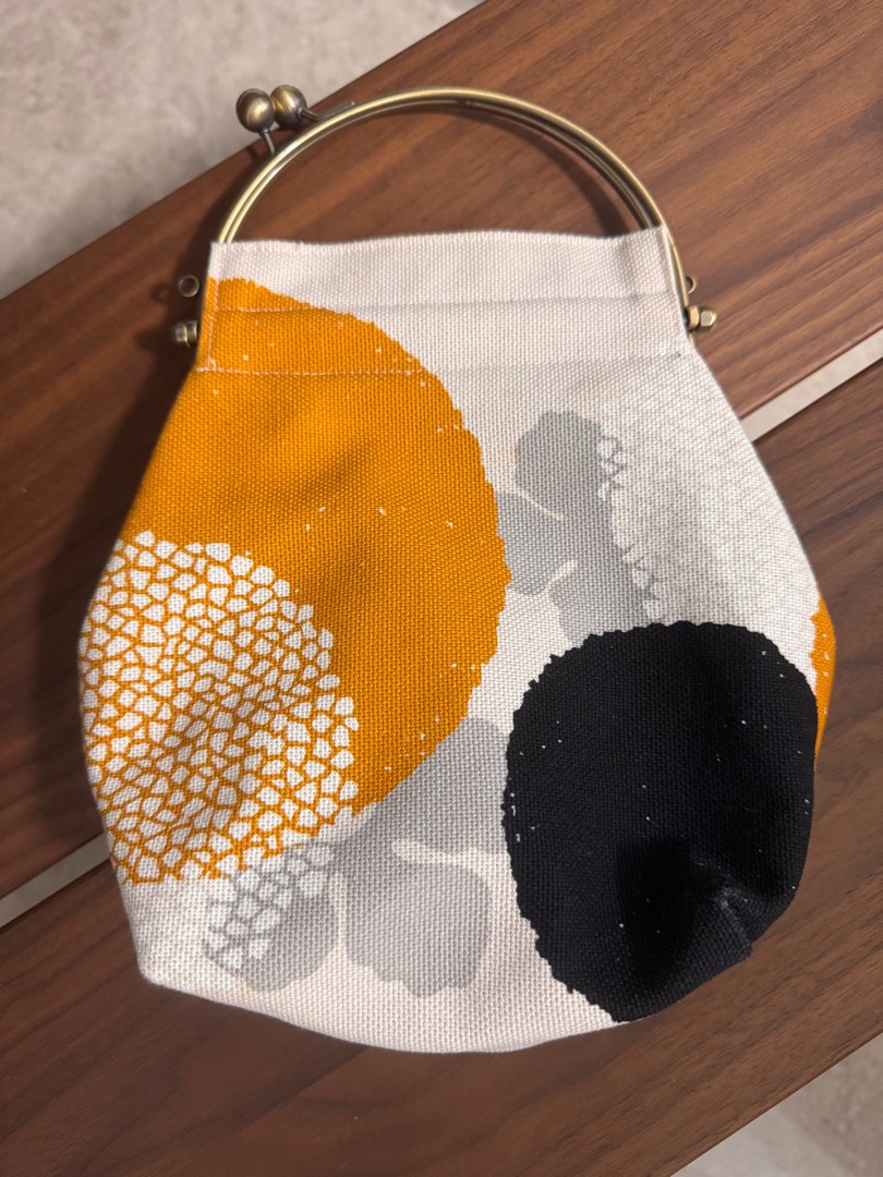[made in Japan] Beautiful Japanese purse with long strap, Women's ...