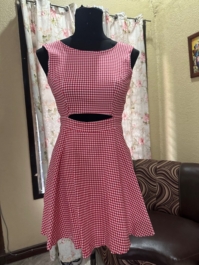 mini picnic dress (red checkered), Women's Fashion, Dresses & Sets ...