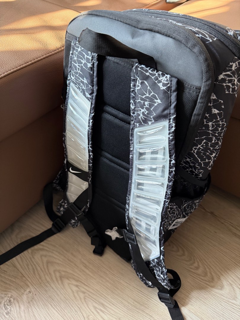 (RARE) Nike Elite backpack (black nebula colorway), Men's Fashion, Bags ...
