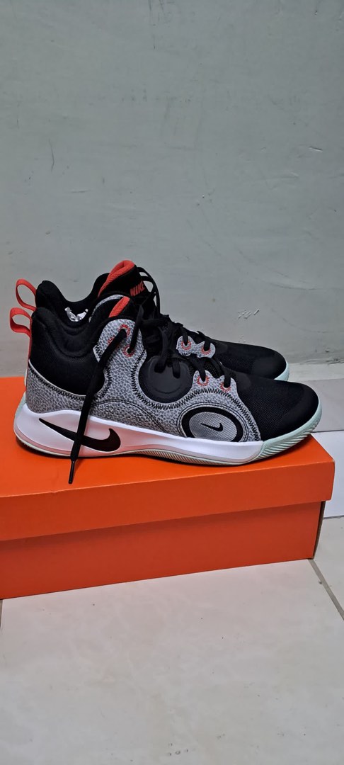 Nike FlyBy Mid 2, Men's Fashion, Footwear, Sneakers on Carousell