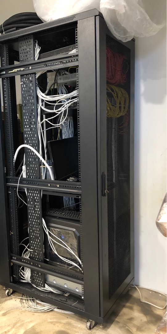 Server Rack, Furniture & Home Living, Furniture, Shelves, Cabinets ...