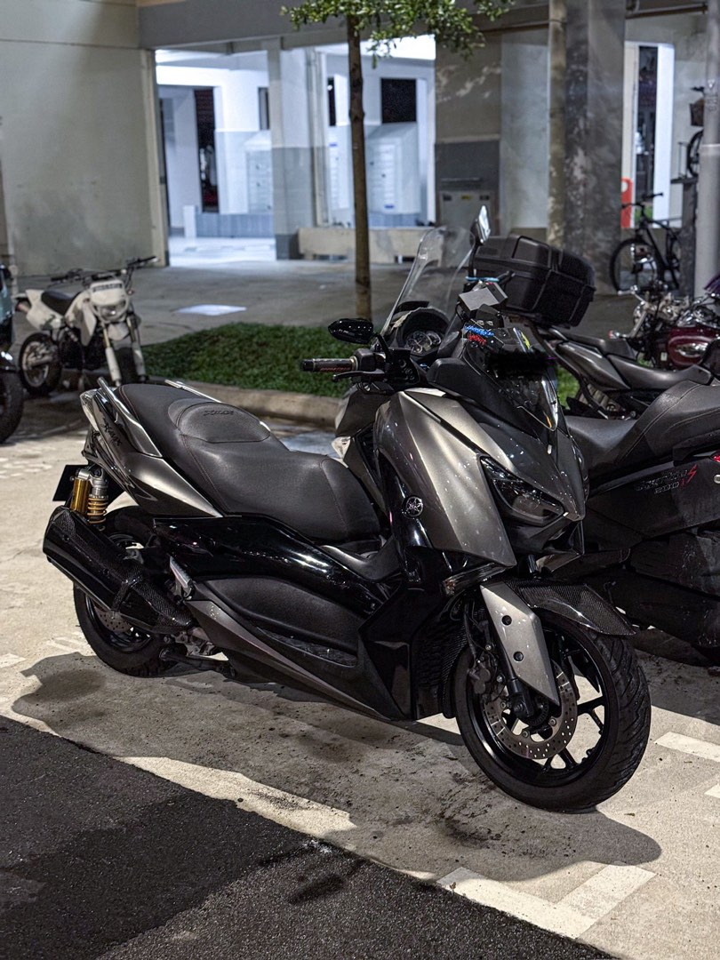 Xmax v1 / v2 Coverset + Respray, Motorcycles, Motorcycle Accessories on ...